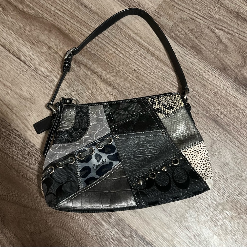 Coach, Rare, Vintage Carly Small Hobo Purse - Gem